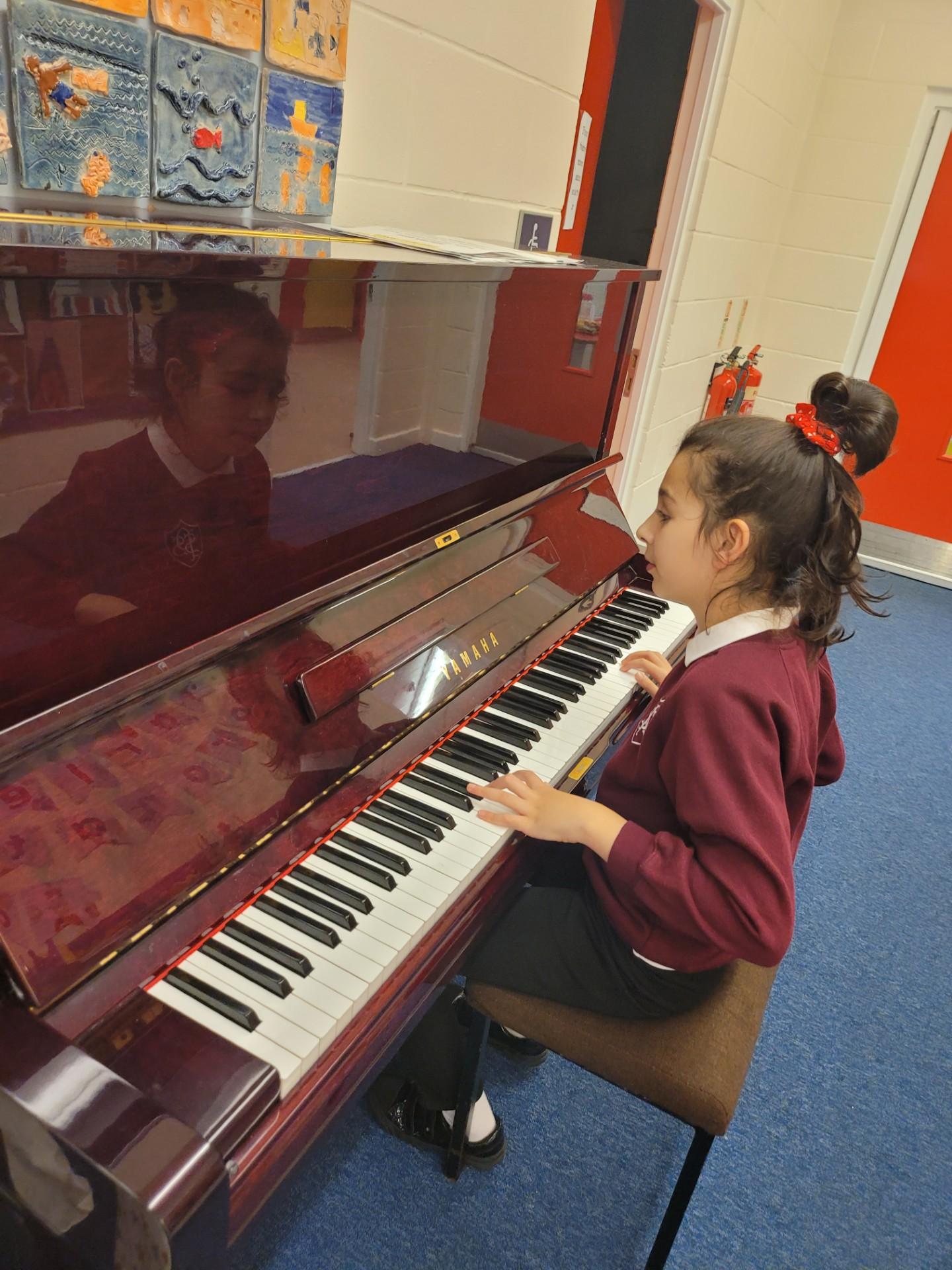 Ffion Miles Bursary Winner Announced | Childhood Eye Cancer Trust